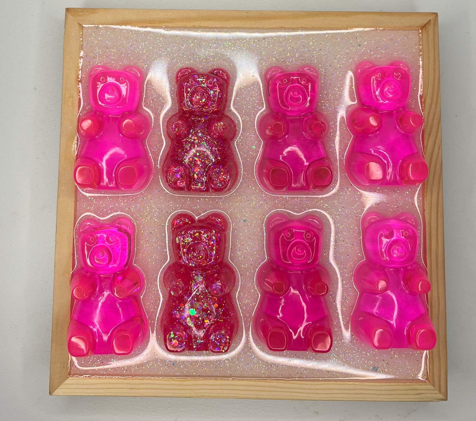Jumbo Gummy Bear Wall Art|3d Wall Art|pop Art|rainbow 3D Resin Gummy ...