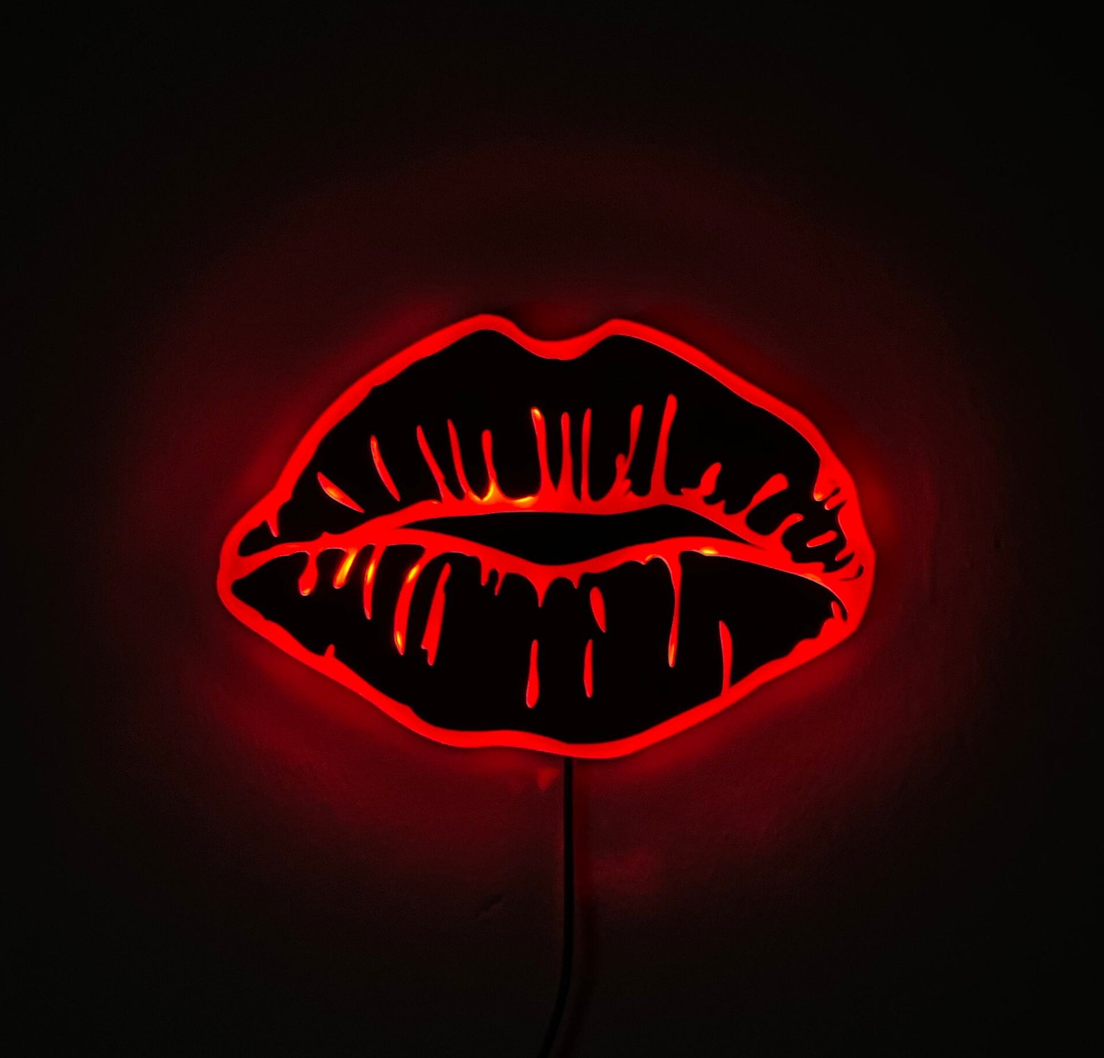 Red Lips Sign, Large LED Wall Sign, Edge Lit Acrylic Kissing Lipstick ...