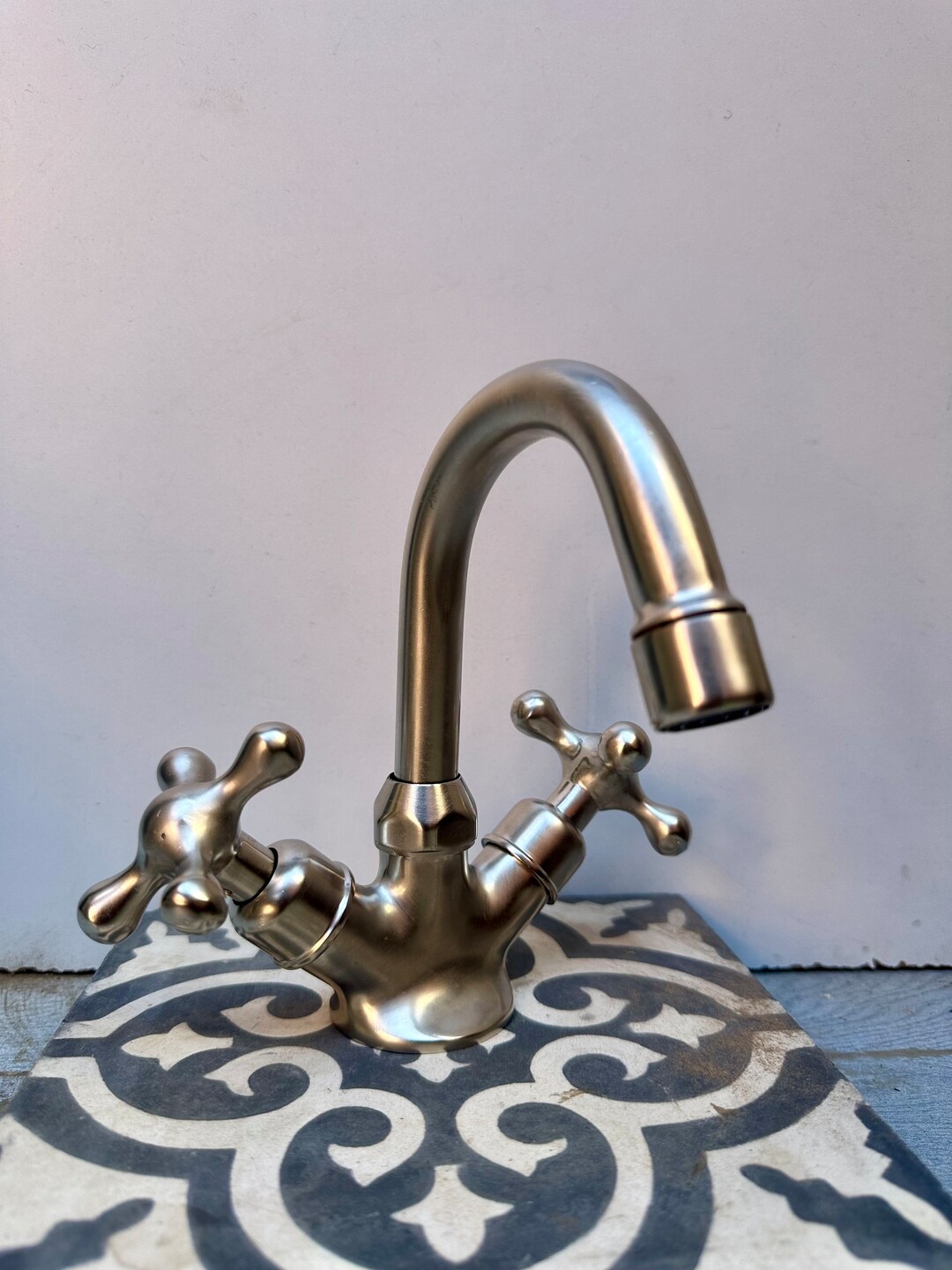 Brushed Nickel Faucet, Bathroom Faucet, Vanity Faucet, Nickel Finish ...