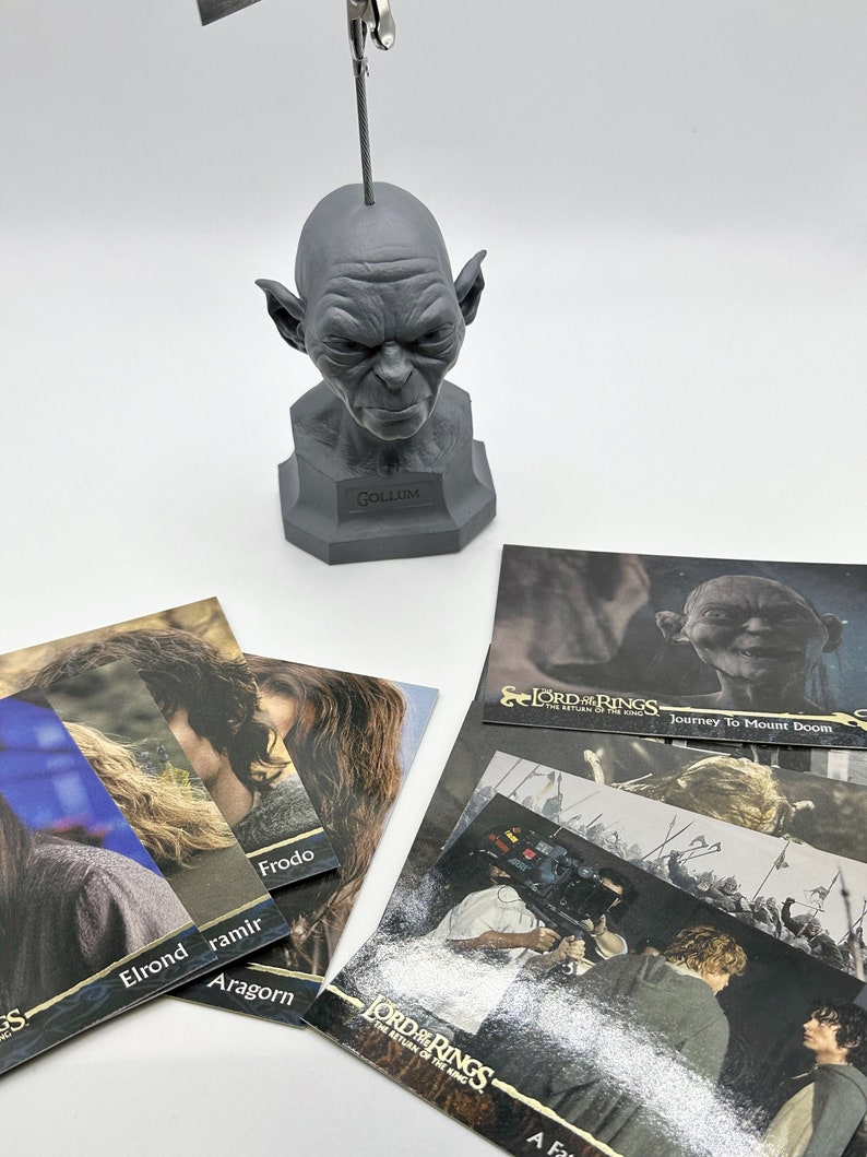 Gollum Statue Gollum Bust Photo Holder LOTR Topps Card - Etsy