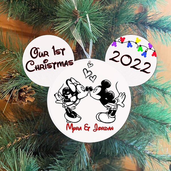 Mickey and Mini Kissing Svg - Etsy