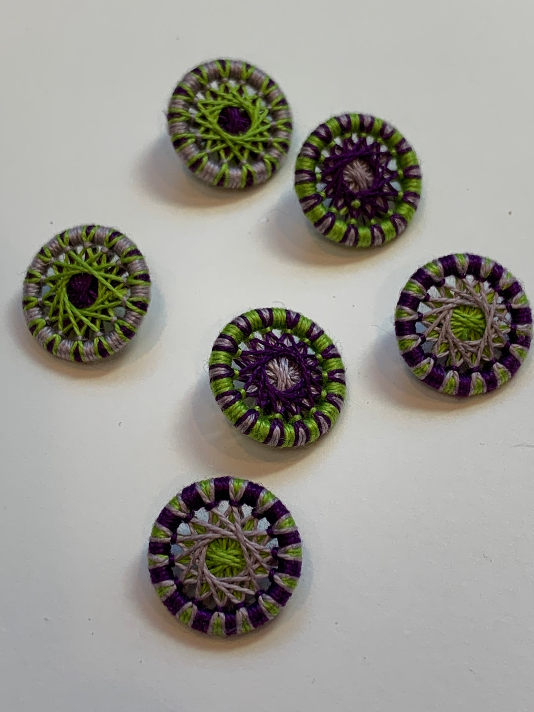 Mini Iris 3/4 Inch Buttons -- Set of 6 - Etsy