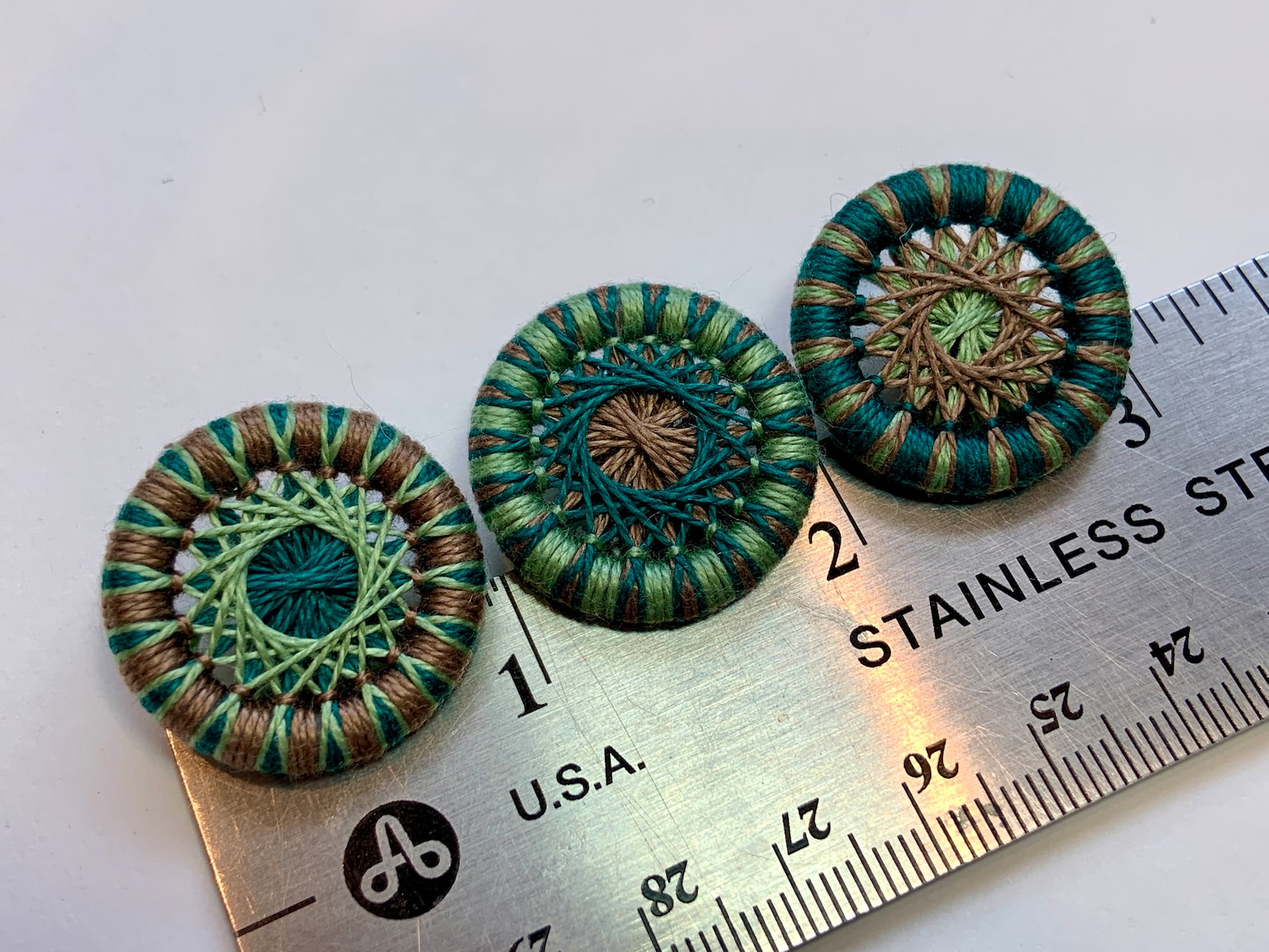 Brussels One Inch Buttons -- Set of 6 - Etsy