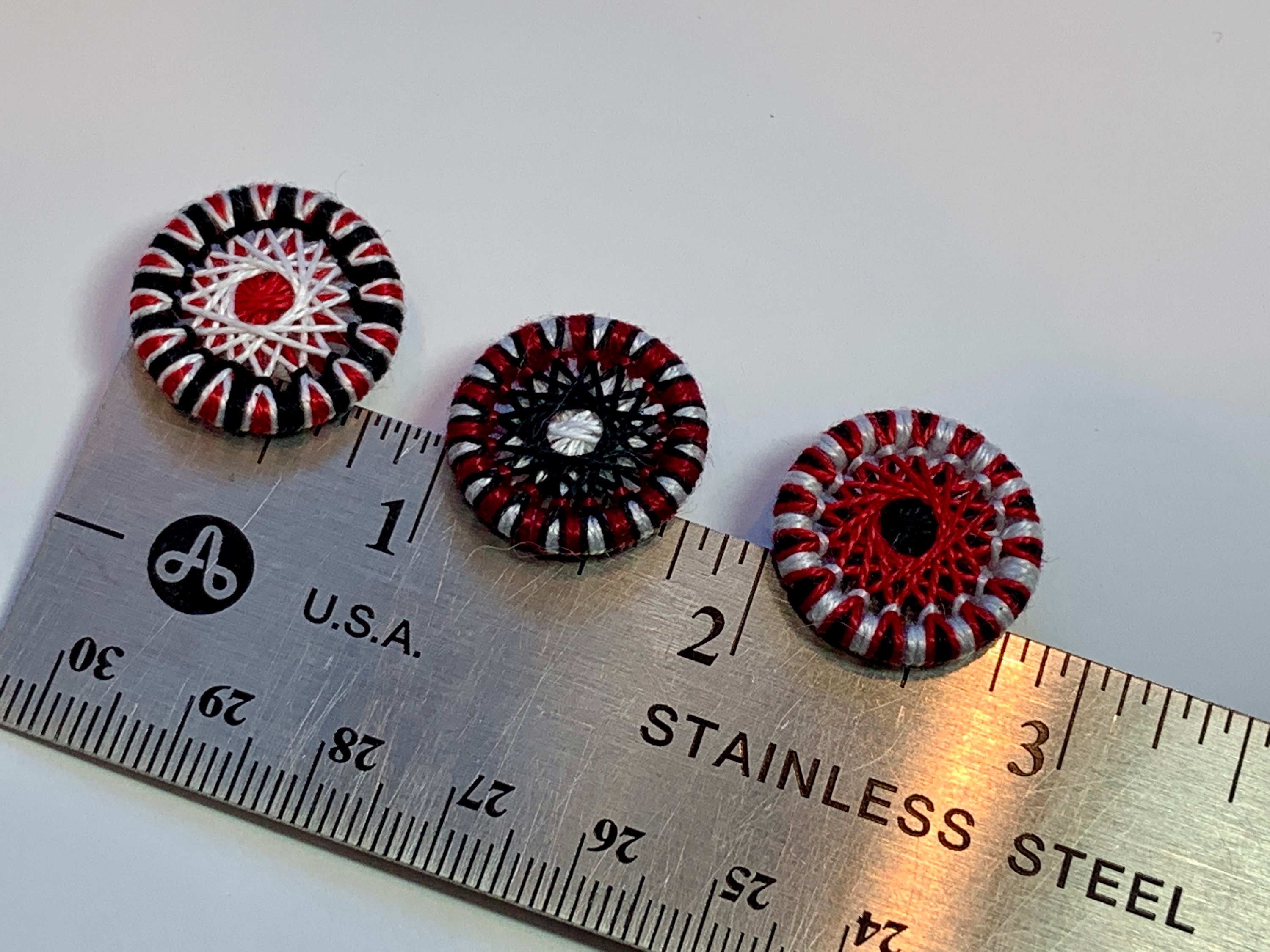 Queen of Hearts 3/4 Inch Buttons -- Set of 3 - Etsy