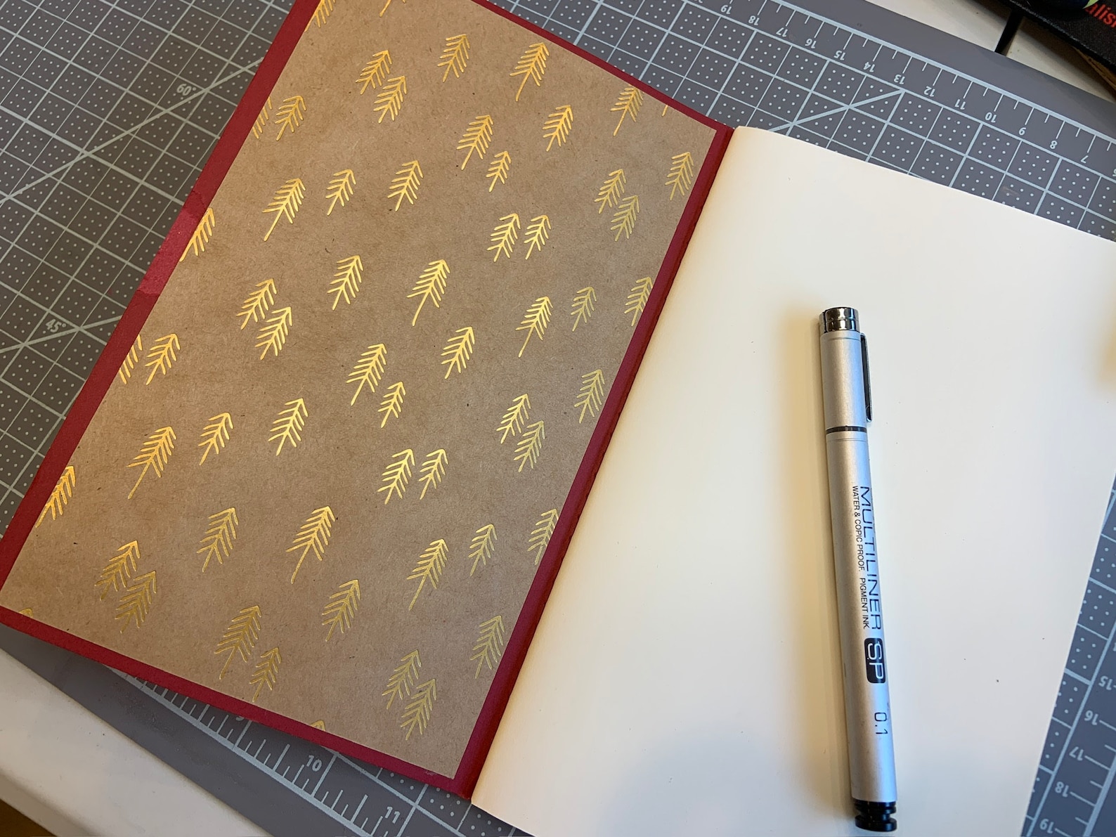 Fallen Leaves -- DIY Template and Pattern Instructions for Moleskine ...