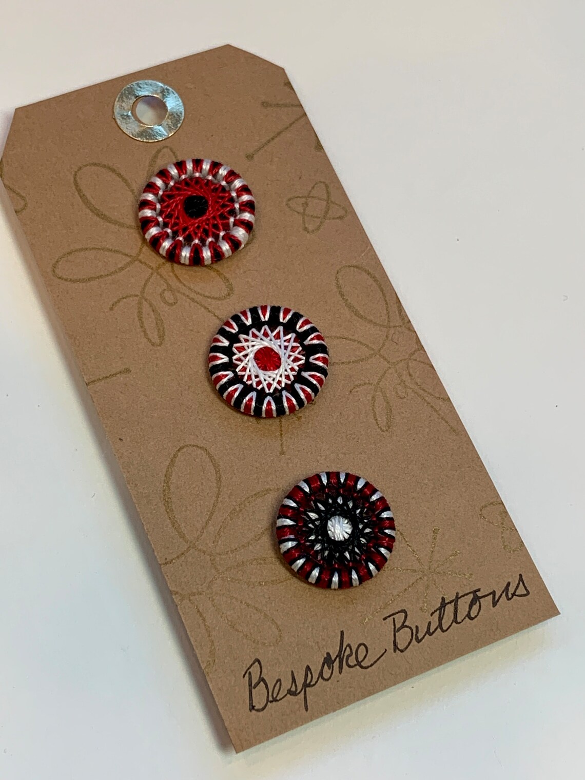 Queen of Hearts 3/4 Inch Buttons -- Set of 3 - Etsy