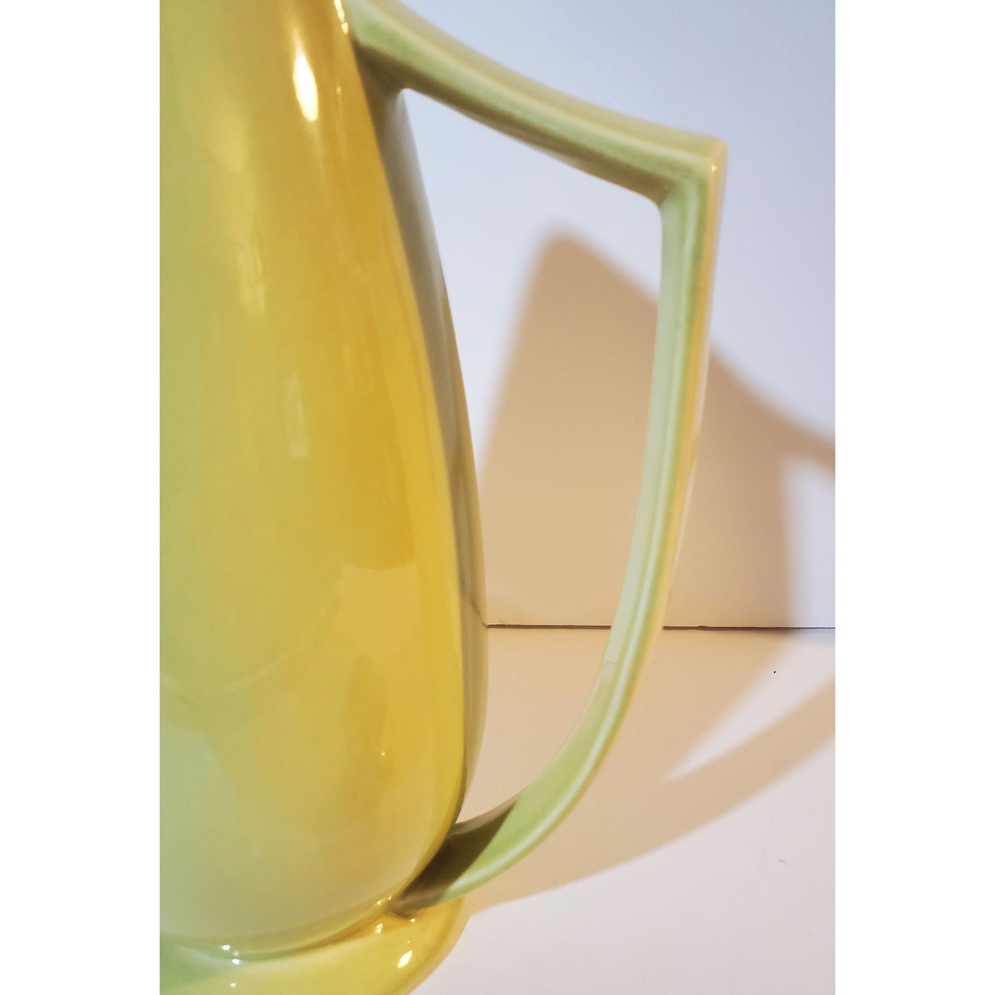 Red Wing Pottery Chartreuse Lotus Stretch 12 Coffee Teapot Pitcher READ ...