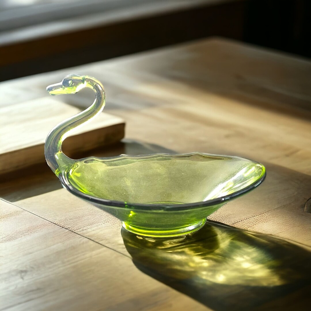 Vintage Retro Viking Glass Swan Candy Nut Dish Avocado Green - Etsy
