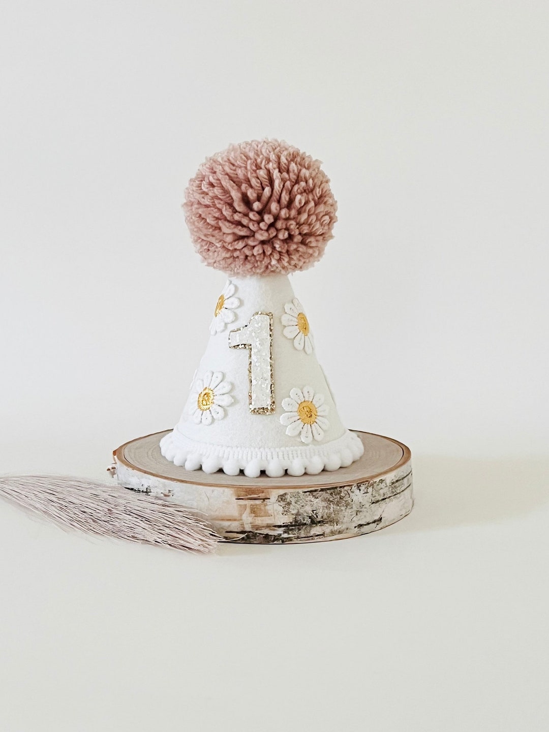 Custom White Boho Daisy Party Hat, Daisy Hat, 1st Birthday, Daisy Style ...