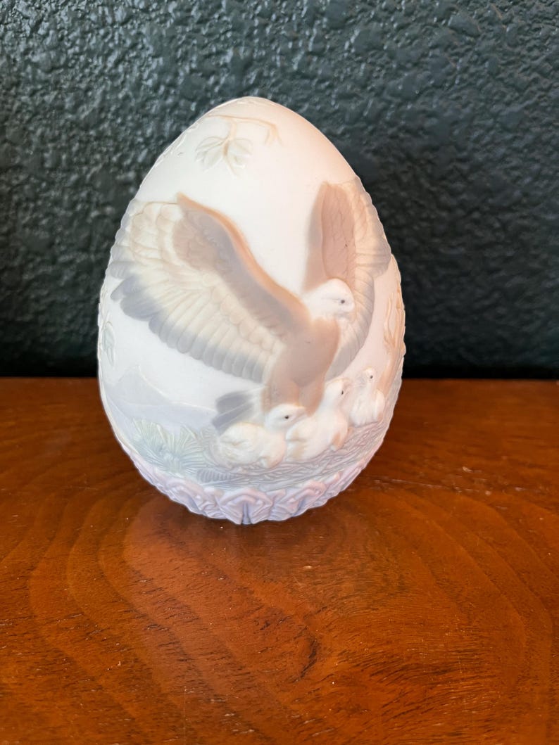 RARE!! 1997 Limited Edition Llardo Egg With Bald Eagle Bird on Nest ...