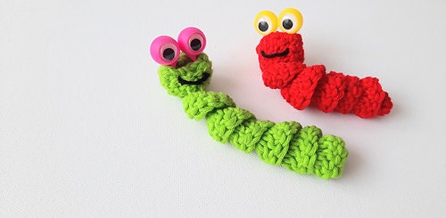 CROCHET PATTERN, Finger Puppet Googly Eye Worry Worm, Crochet Toy ...