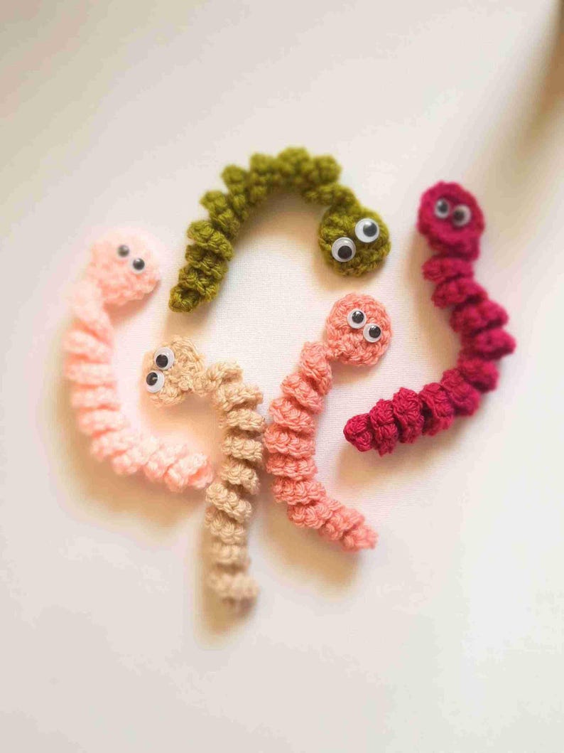 15 Worry Worm Crochet Patterns | Crocheted Worry Worm | Sensory Fidget ...