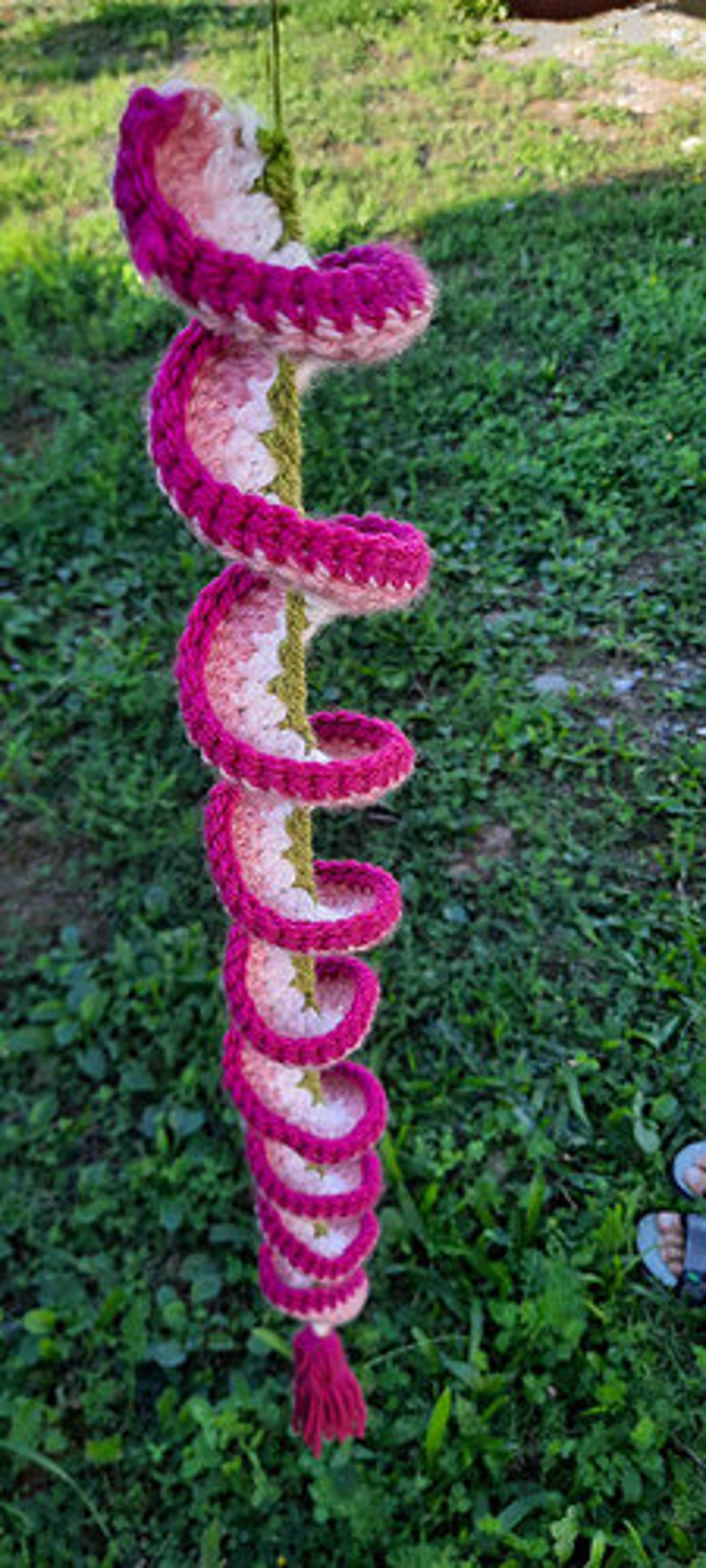 Spring Wind Spinner - Easy CROCHET PATTERN for Garden & Patio Decor ...