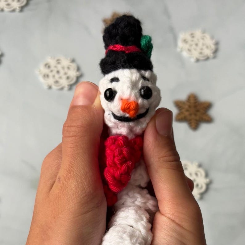 Snowman Worry Worm Crochet PATTERN, Fidget Toy Pattern, Crochet ...
