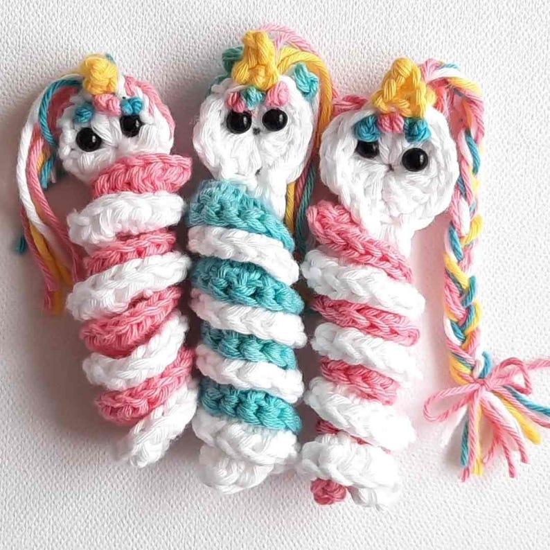 15 Worry Worm Crochet Patterns | Crocheted Worry Worm | Sensory Fidget ...