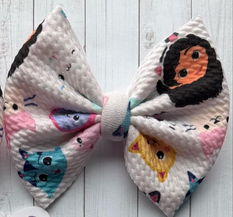 Gabby Dollhouse Hair Bow, Girl and Cat Hair Bow, Big Bows, Classic Bow ...