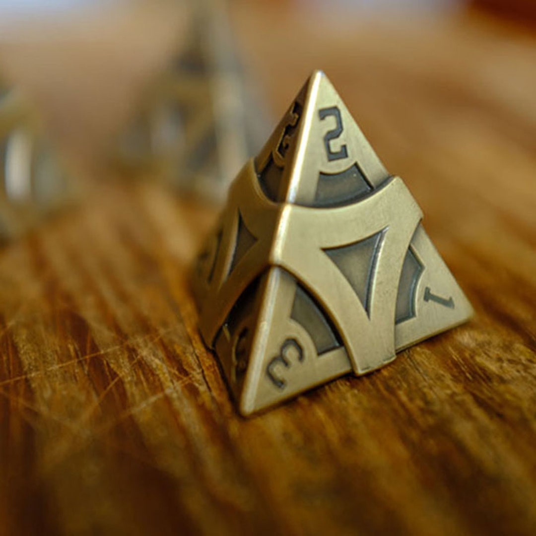 Metal Dice, D4 Dice, Pyramid Dice, Collection Dice, Game Dice, Stress ...