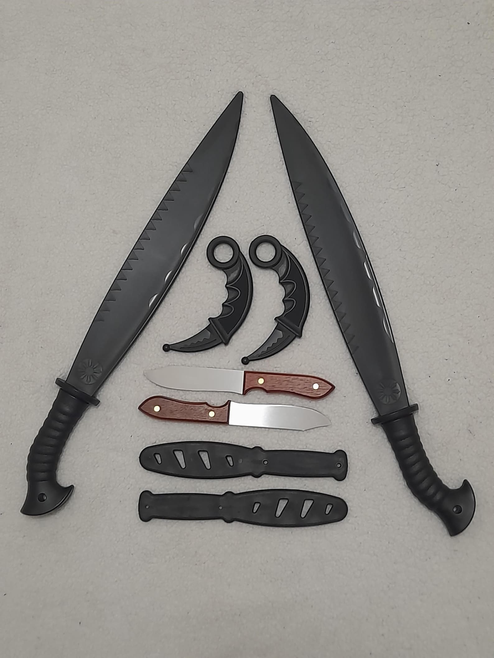 Espada Y Daga SUPER SET 2 Barong Swords 2 Auminium Knives 2 Karambits 2 ...