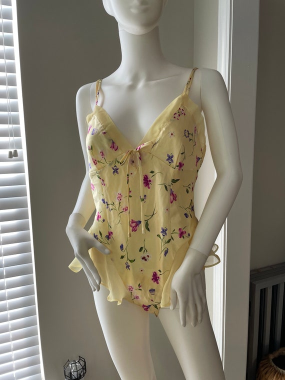 90s Vintage Victorias Secret Teddy Flutter detail on… - Gem