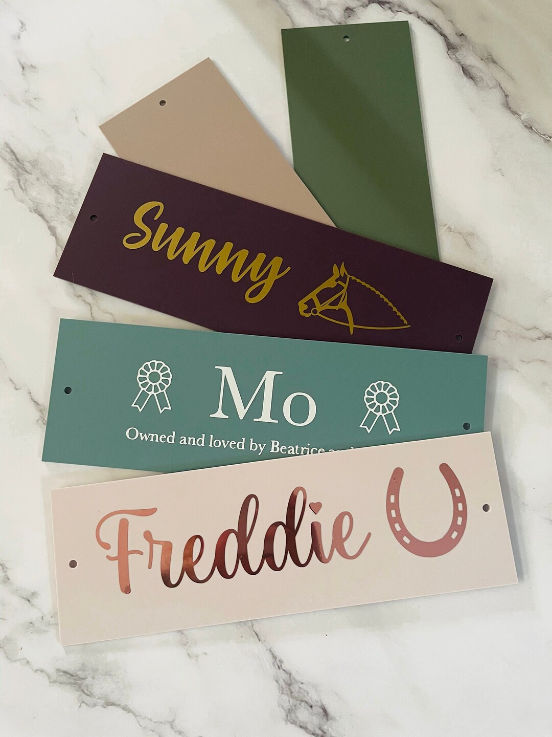 Custom Stable Door Signs / Stable Plaques / Kennel Plaques / Gate Signs ...