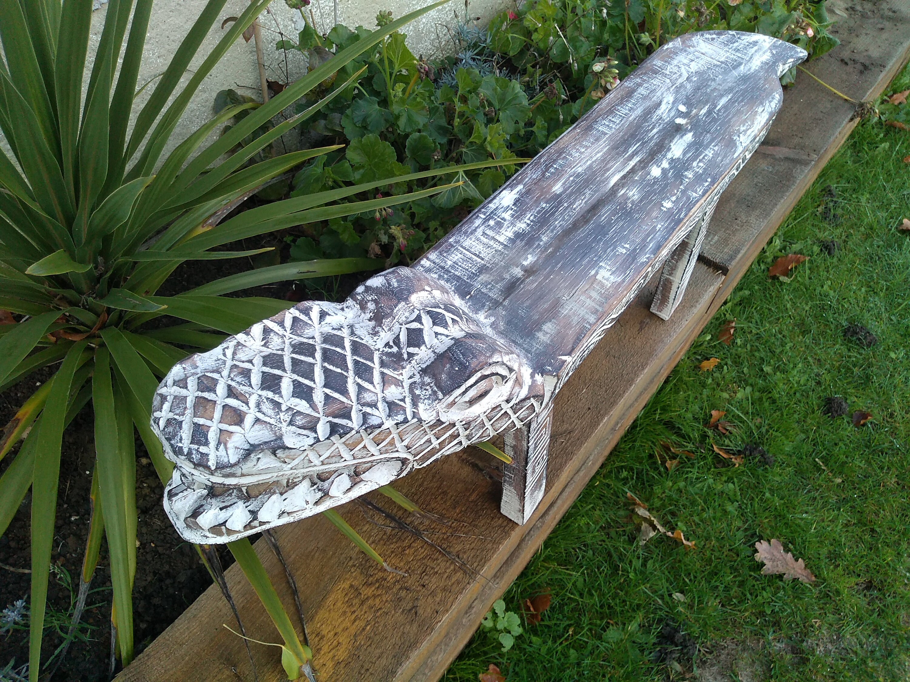 Crocodile Side Table Rustic Handcrafted Table for Drinks or Plants ...