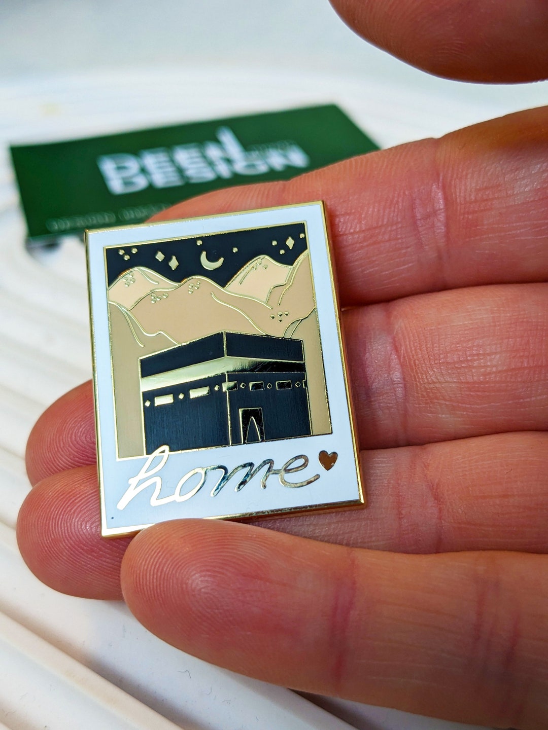 Metal Pin kaaba With Gold Pin for Muslims Home - Etsy