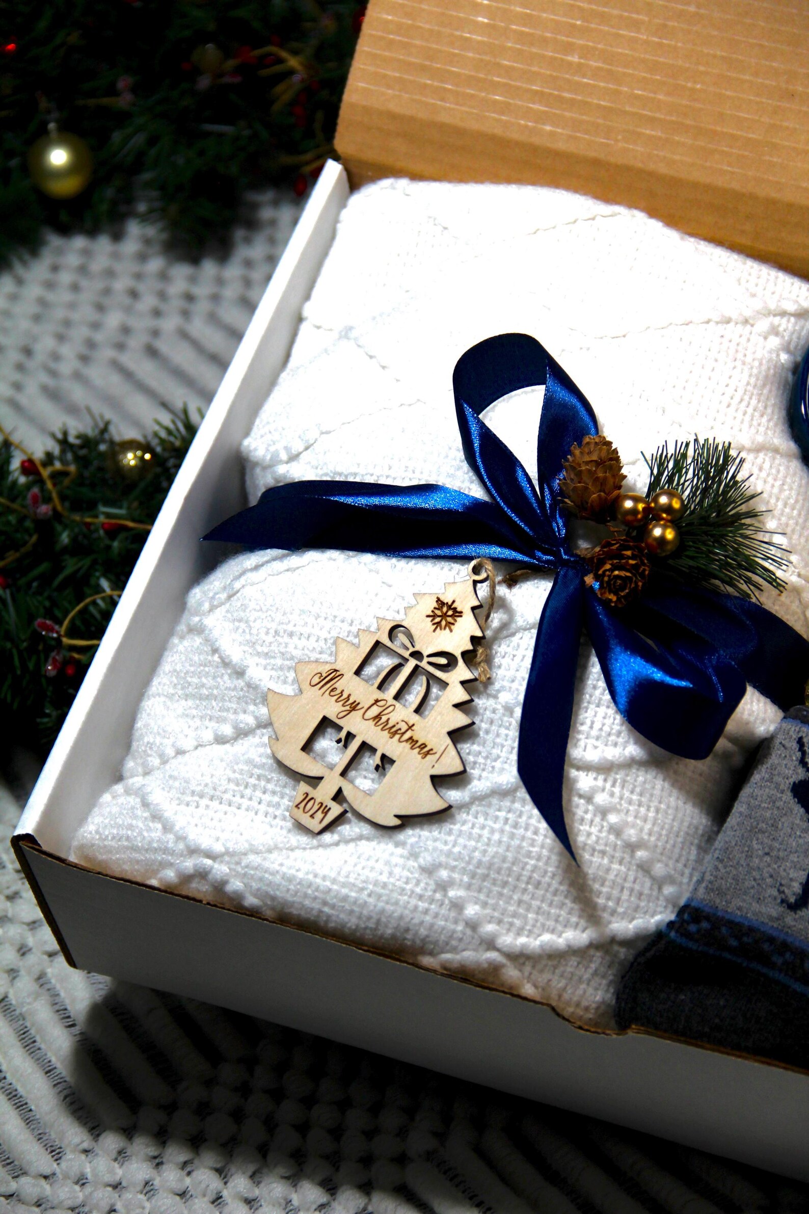Christmas Gift Set for A Couple Holidays Hygge Gift for Two Happy ...
