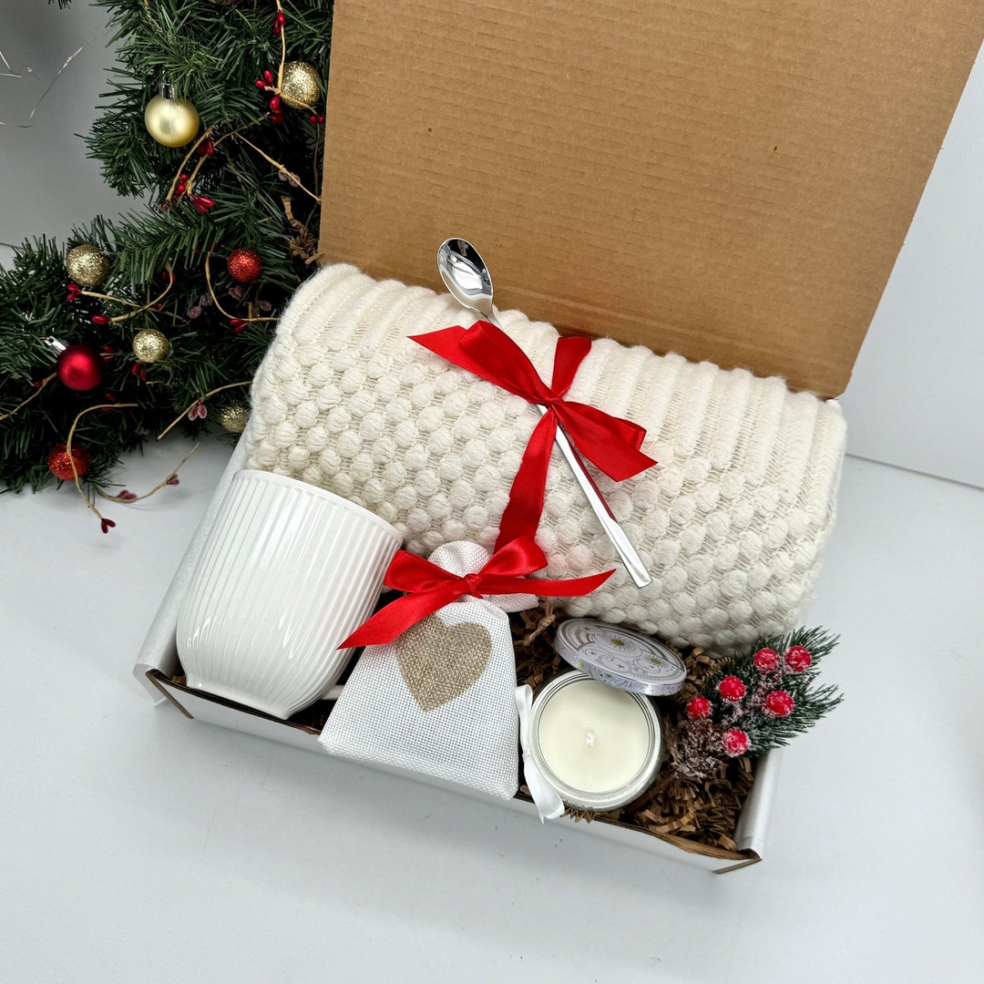 Deluxe Holiday Gift Box, Gift for Her, Christmas Gift Idea, Warm Gift ...
