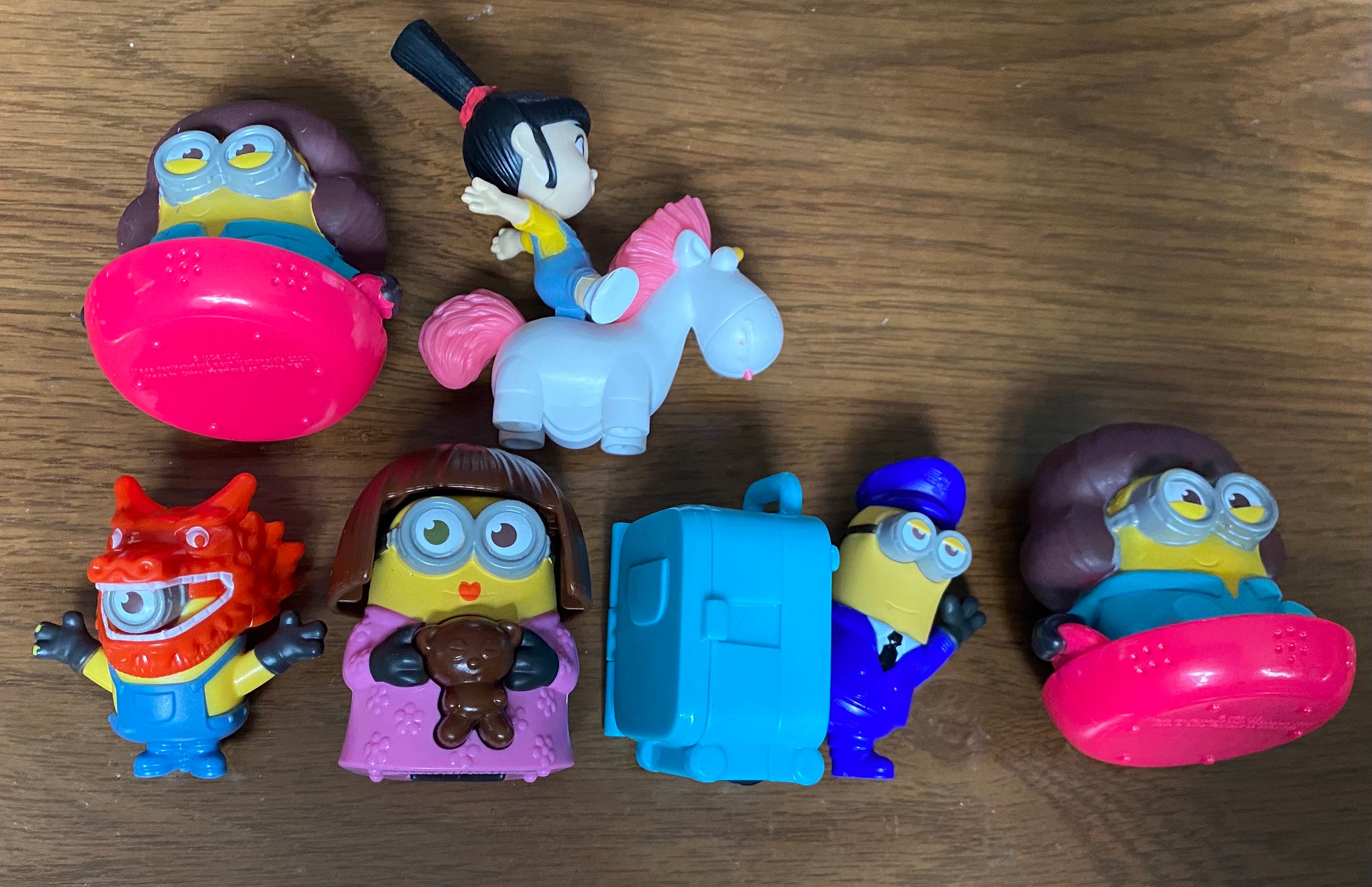 6 Piece Minions Figure Bundle - Etsy
