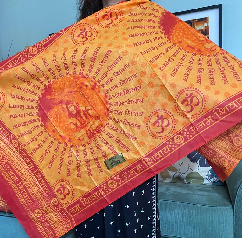 OM Namah Shivaya Shawl | Radhe Radhe Shawl | Jay Shree Ram Shawl ...
