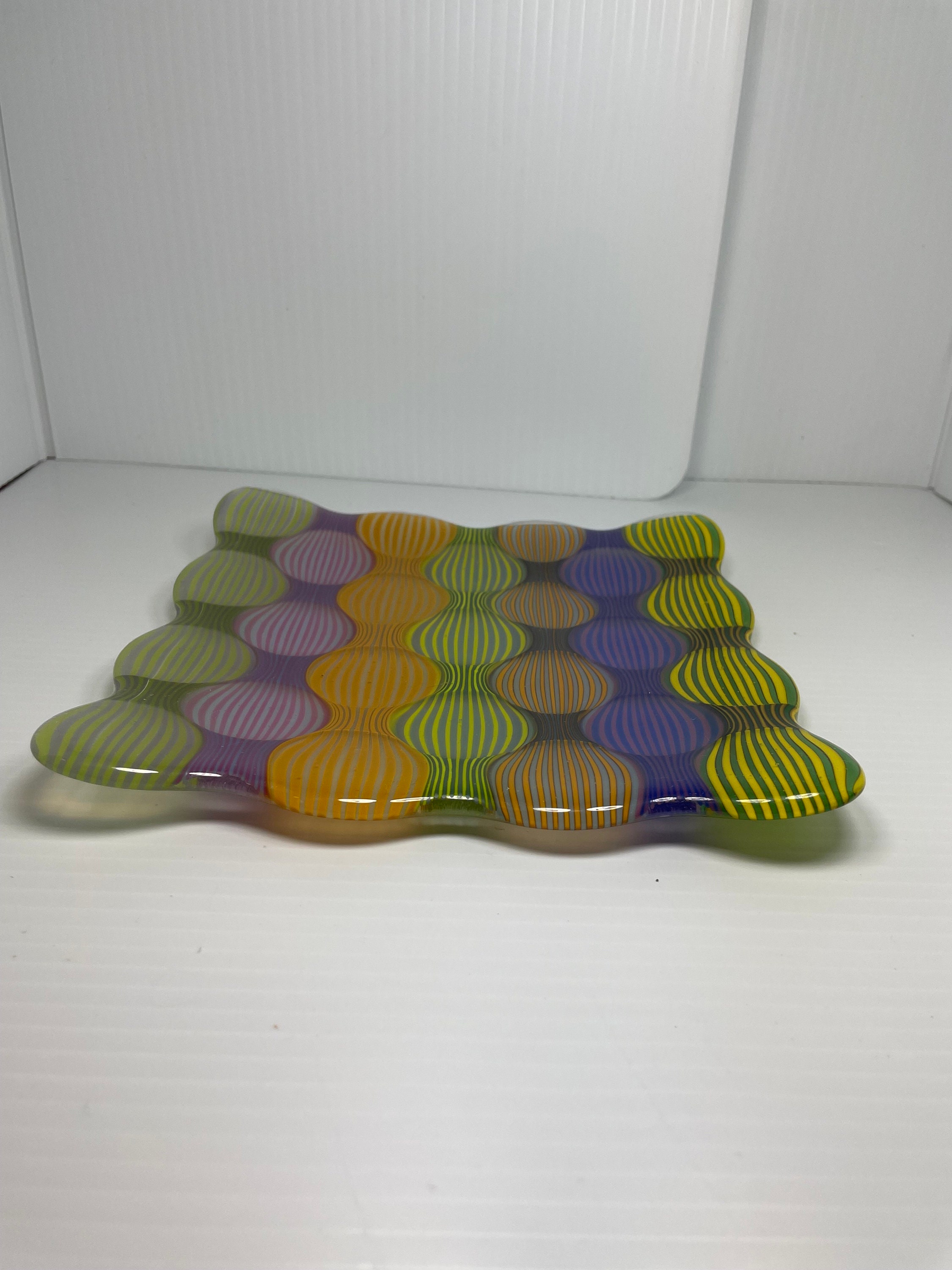 Optical Stringer Magic 7-inch Plate - Etsy