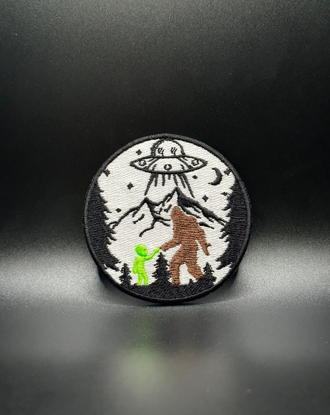 Bigfoot Alien Iron on Patch - Etsy