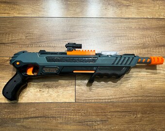 Bug a Salt Rail - Etsy