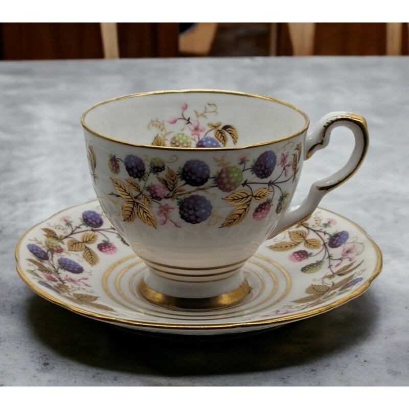 Footed Tea Cups - Etsy