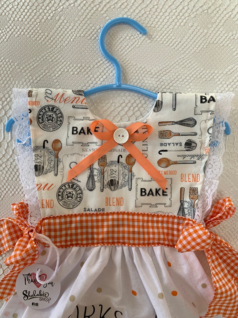 Oven Door Kitchen Towel Dress. Decorated With Ribbons, Lace and Brooch ...