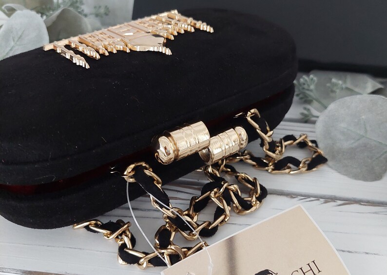 BLACK and GOLD CLUTCH, Taj Mahal Bag, Sabyasachi Design Evening Bag ...