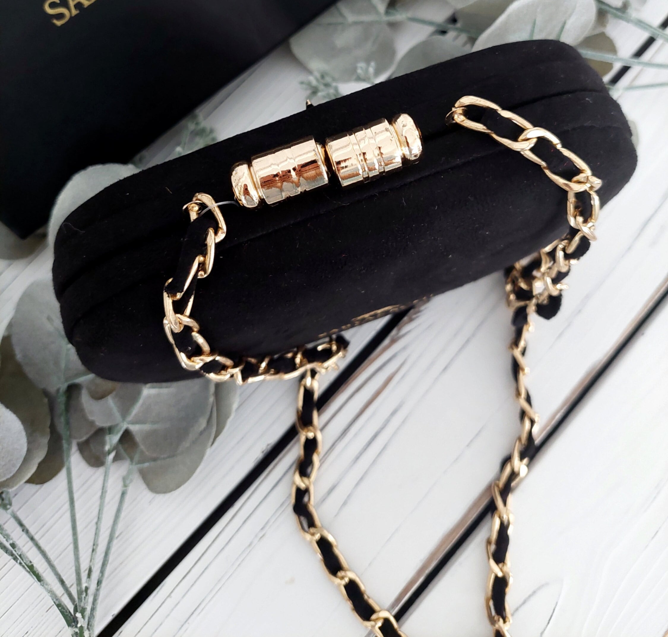 BLACK and GOLD CLUTCH, Taj Mahal Bag, Sabyasachi Design Evening Bag ...