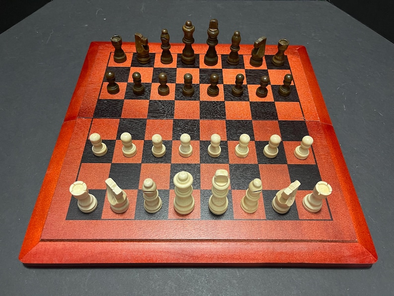 Wooden Chessmen With BLOOD RED BOARD - Chess / Checker Set - Etsy
