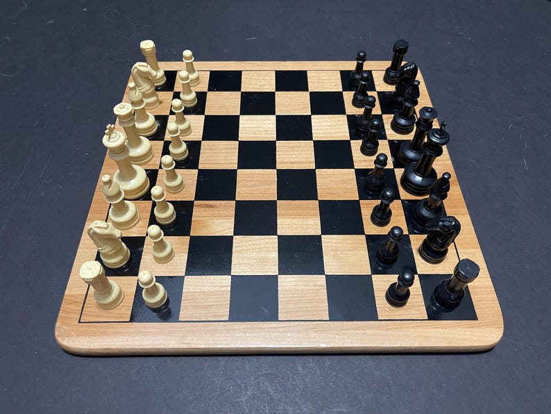 SIMPLE CHESS SET - Etsy