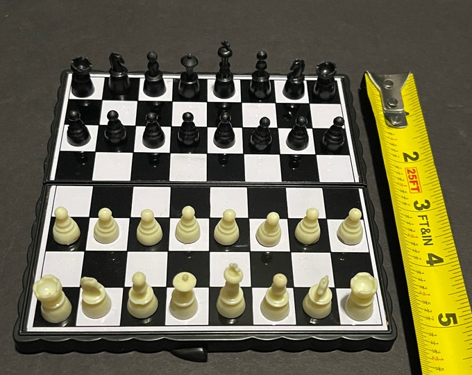 MINI -MAGNETIC Chess Set - PERFECT Stocking Stuffer - Etsy