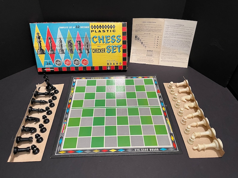 CHESS SET Harlequin Design - Bar-zim Games 50's 60's - Collectible ...