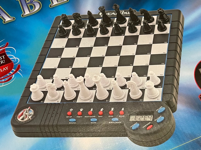 SABER IV COMPUTER Chess Set - Brand New in Box - Never Used - Top of ...