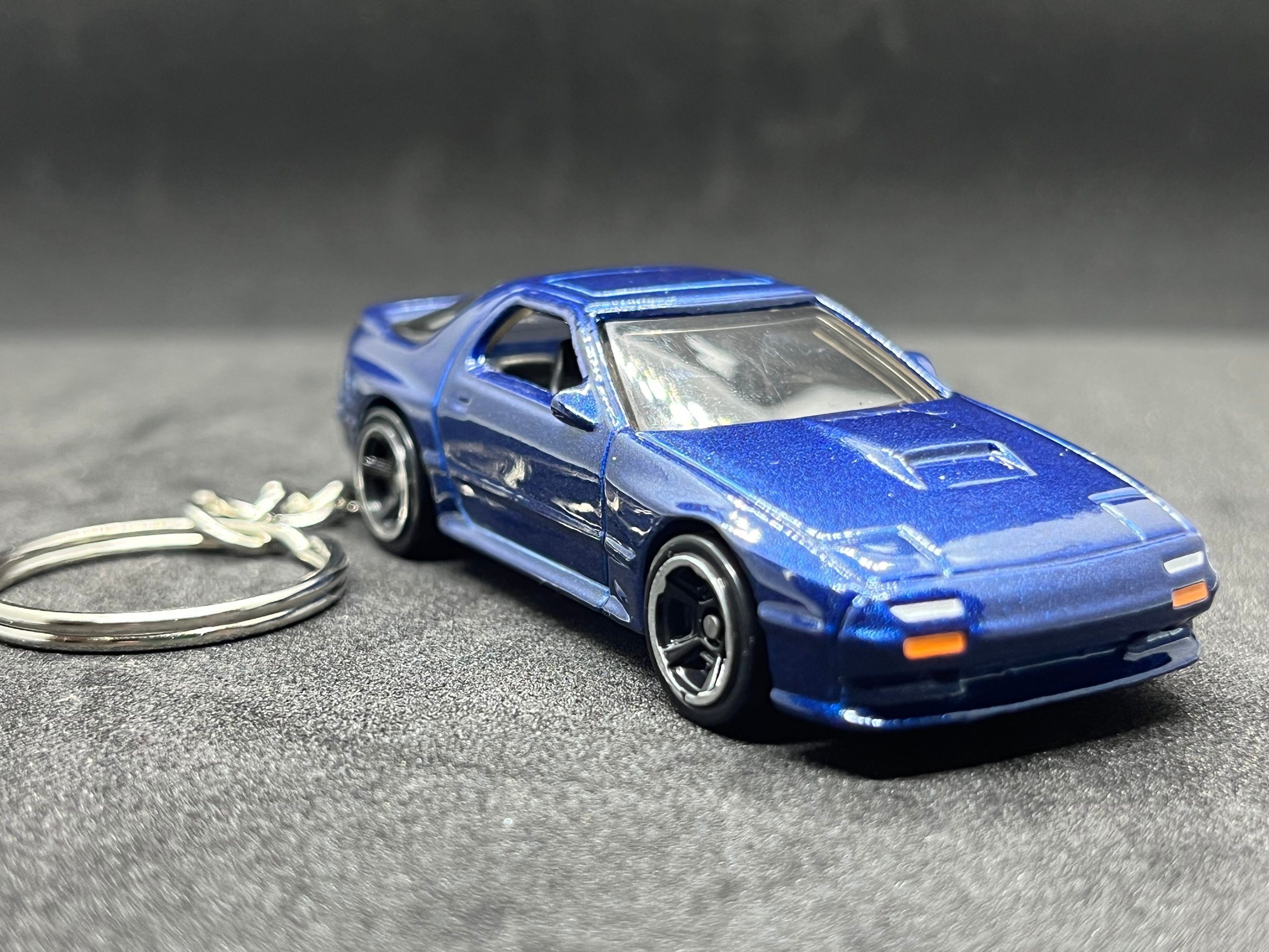 89 Mazda Savanna RX-7 FC3S Novelty Keychain Made From 1/64 Diecast ...