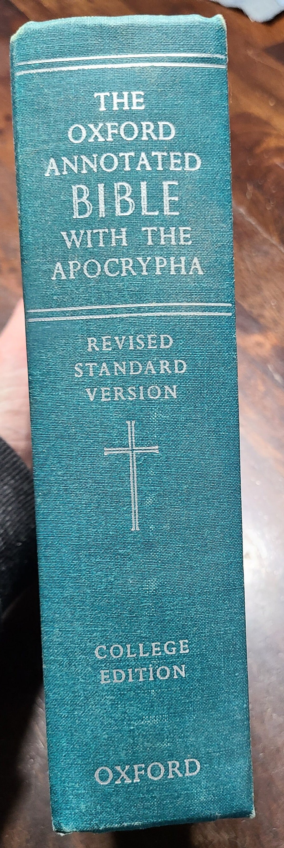 The Oxford Annotated Bible With the Apocrypha Revised Standard Version ...