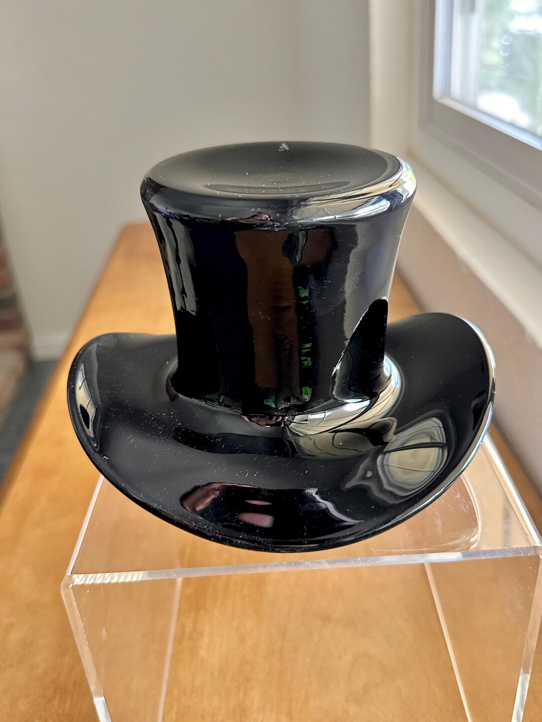 Fenton Medium 6”x4” Black Glass Top Hat Vase, Barware, Signed Fenton ...