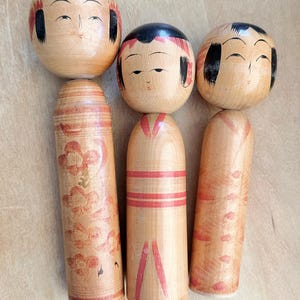 Traditional Yajiro Old Kokeshi Japan Wood Dolls Family Set Hand Painted Red and Black, Hand ...
