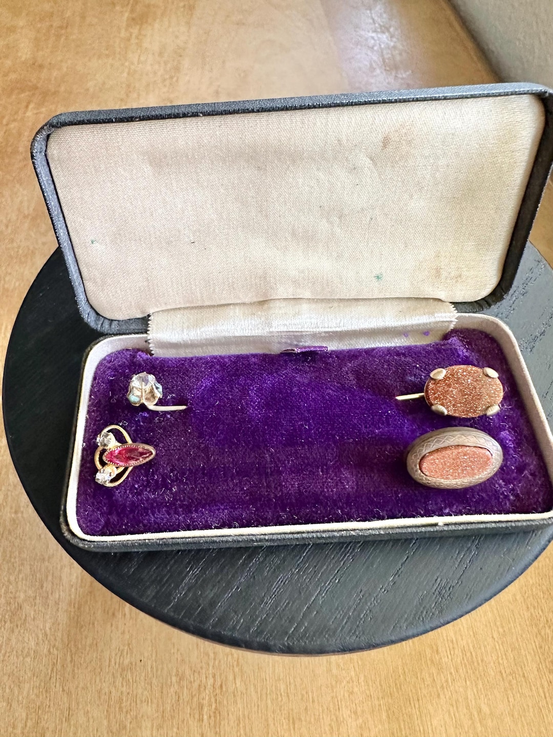 Four Antique Stickpins Art Nouveau in Farrington Velvet Lined Metal Box ...