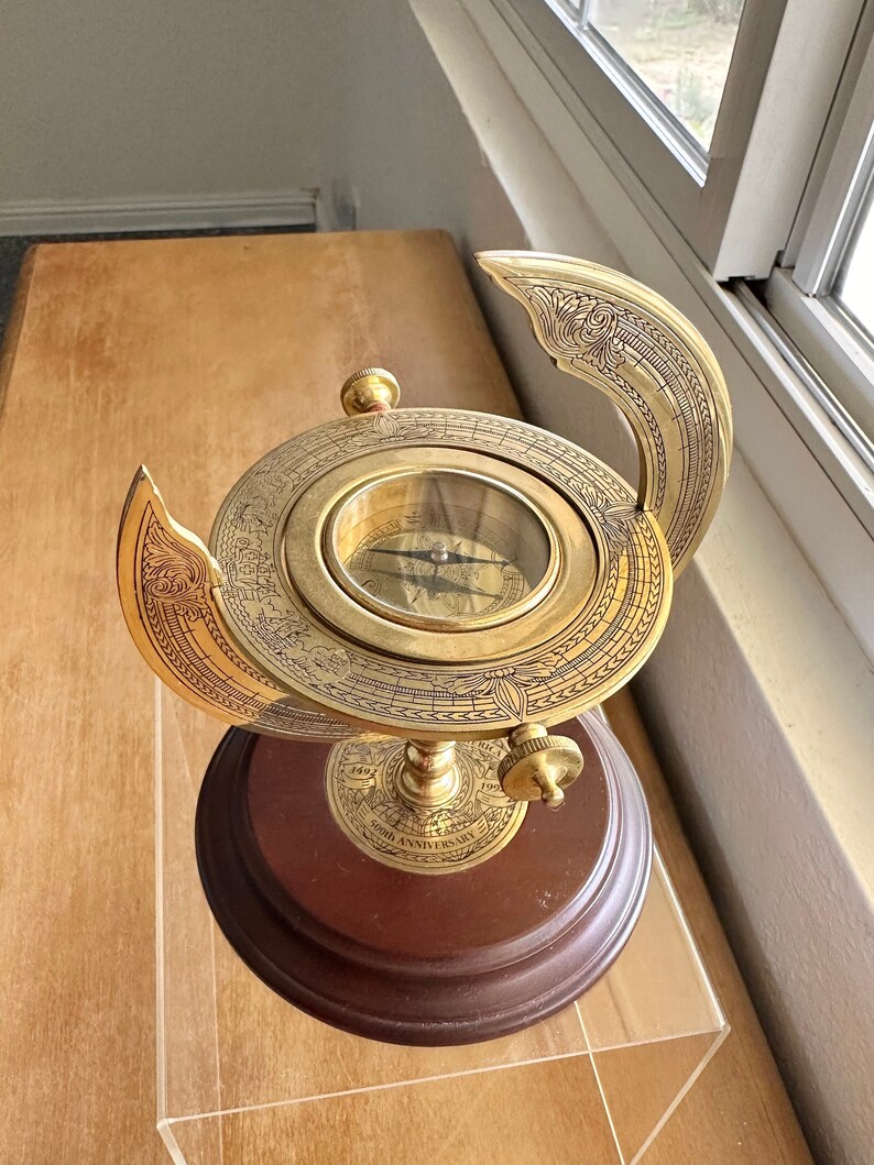 Solid Brass Magnetic Directional Compass on Cherry or Mahogany Wood ...