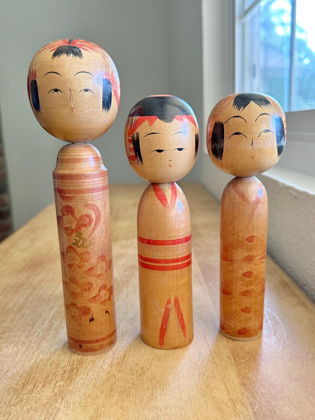 Traditional Yajiro Old Kokeshi Japan Wood Dolls Family Set Hand Painted Red and Black, Hand ...
