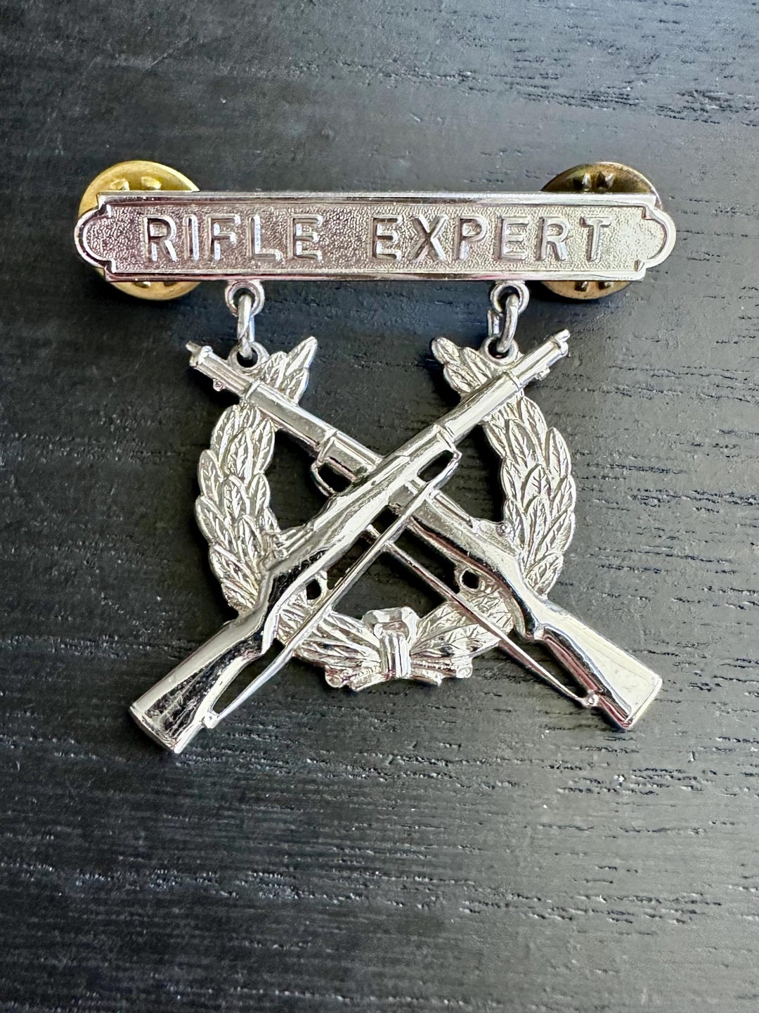 Vintage USMC Rifle Expert Badge Pin USA Marine Corp Silver Tone Mirror ...